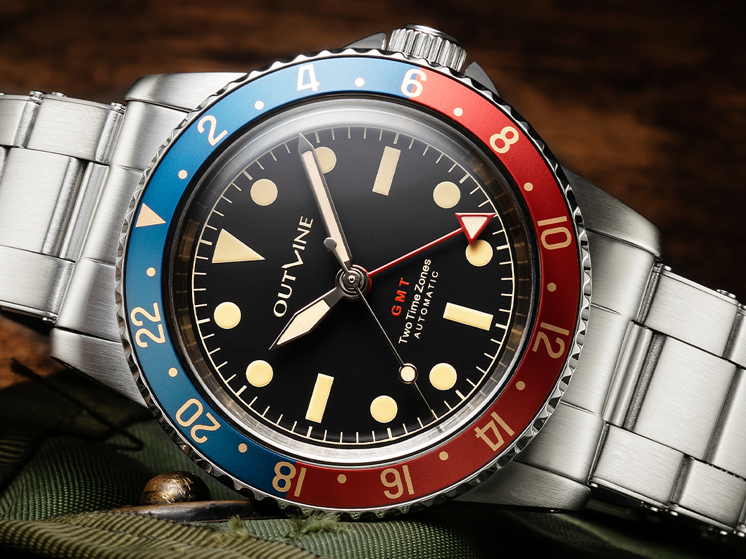 【ロレックス・GMTマスター II と同じ機能で8万円台】ペプシに小振りな37mm、ドーム風防とレトロ感満載｜OUTLINEニュース no ...